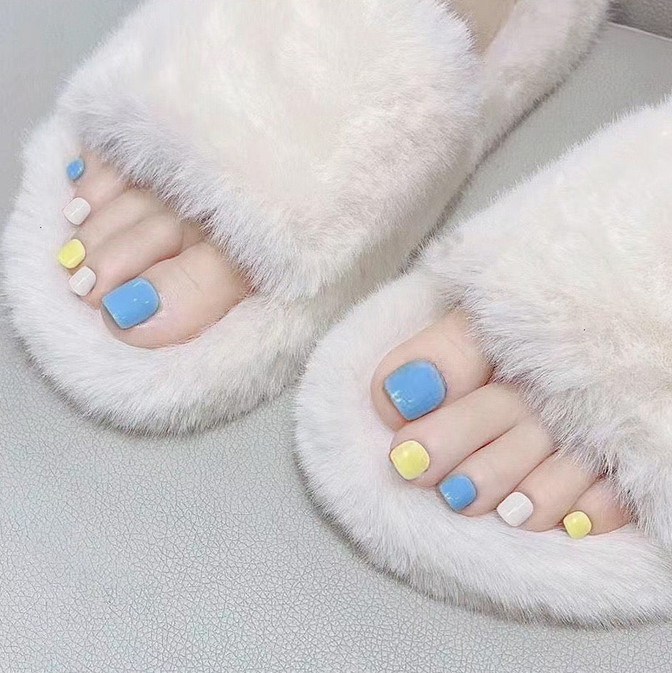 Pastel Party Short Round Press-On Toenails in Soft Blue, Lemon Yellow ...