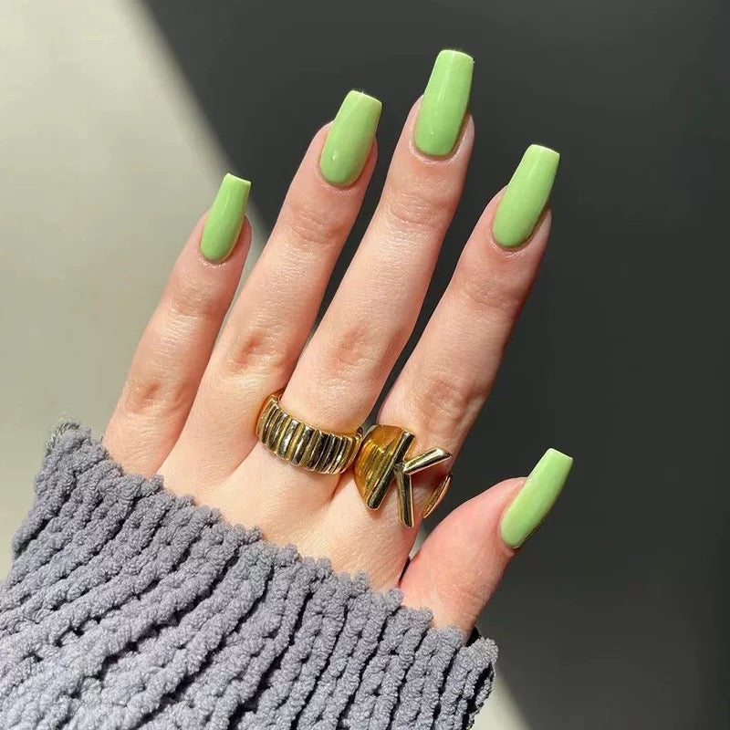 Shut Down Medium Coffin Green Everyday Press On Nails – RainyRoses