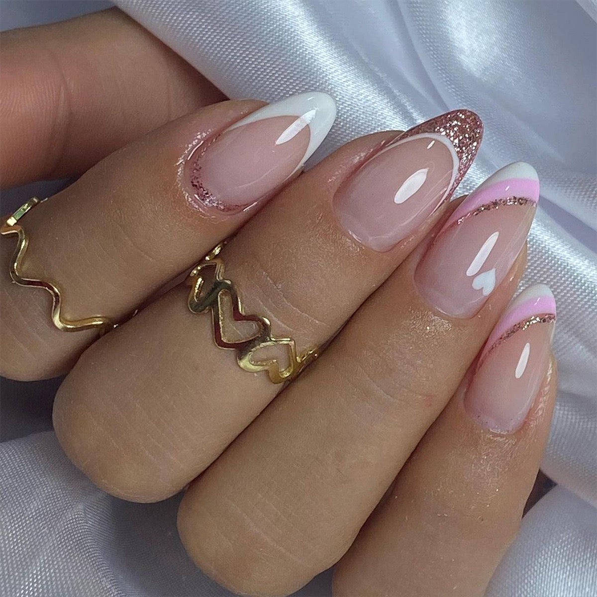 Turn The Beat Up Medium Almond Pink Glitter Press On Nails – RainyRoses
