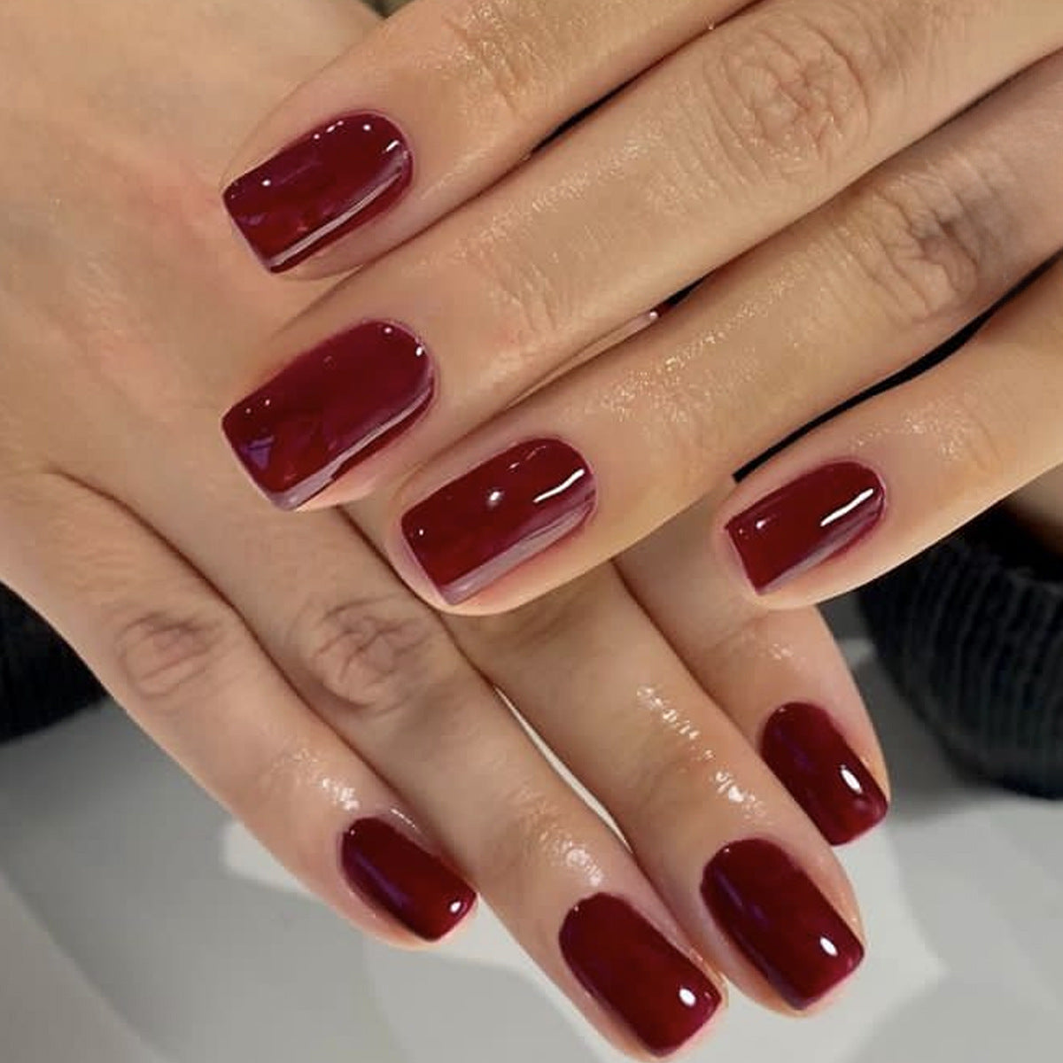 Vamp Chic Short Square Press On Nail Set, Classic Burgundy with High G ...